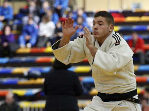 Mañana, Adrián Albarrán volverá a participar en un maratón de judo que ...